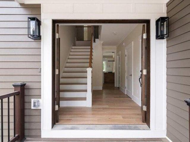 house with 5 bedroom, Natick MA ES102959866