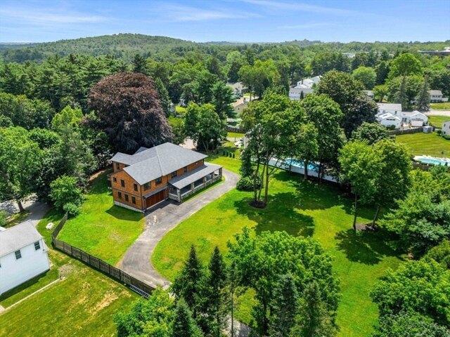 house with 5 bedroom, Natick MA ES105040840