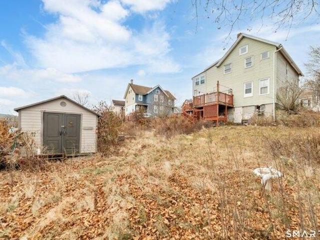 house with 5 bedroom, Naugatuck CT DS101661506