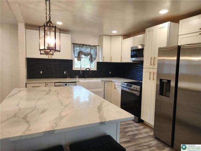 house with 5 bedroom, Nazareth PA ES104907217