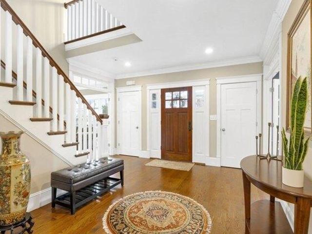 house with 5 bedroom, Needham MA DLS102634973