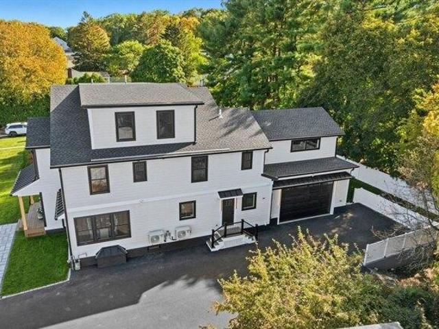 house with 5 bedroom, Needham MA DLS102959528