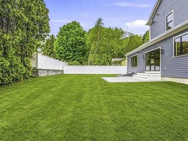 house with 5 bedroom, Needham MA DS102594105