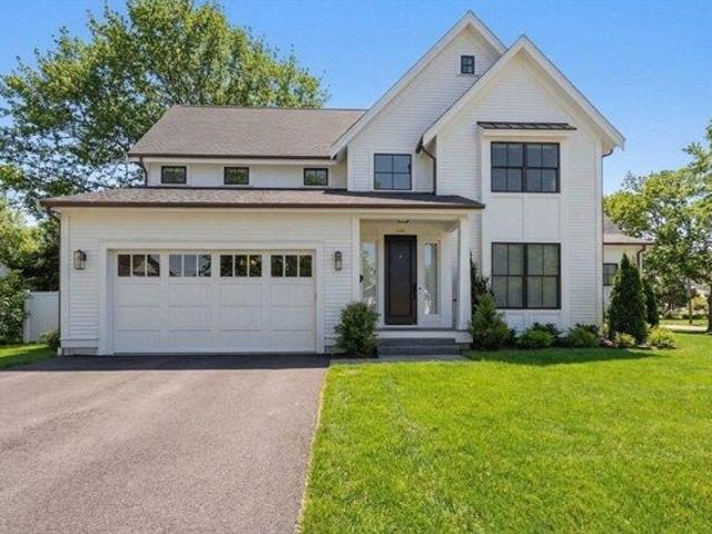 house with 5 bedroom, Needham MA ES105115887