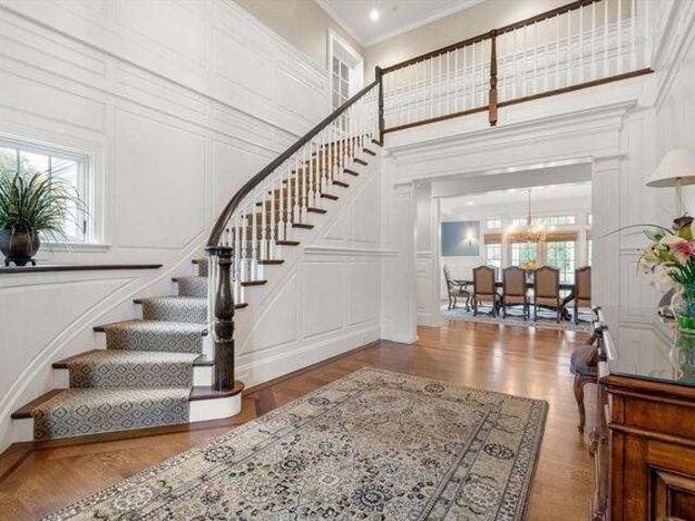 house with 5 bedroom, Needham MA ES105117012