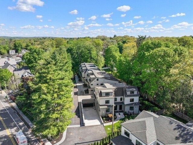 house with 5 bedroom, Newton MA DLS102775457