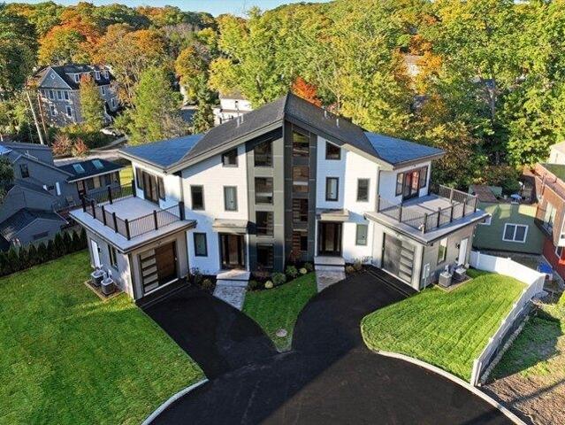 house with 5 bedroom, Newton MA DS101958398