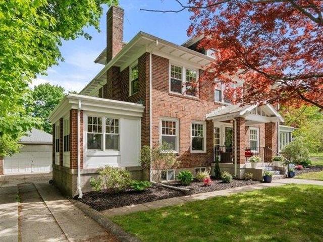 house with 5 bedroom, Newton MA DS102447024