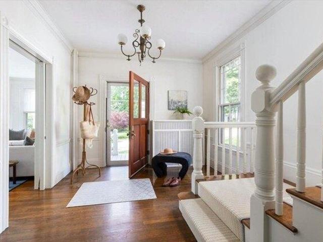 house with 5 bedroom, Newton MA DS102776200