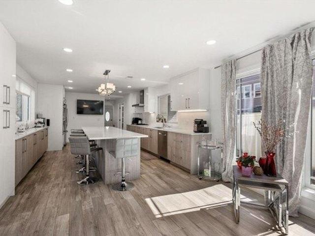house with 5 bedroom, Newton MA DS103248288