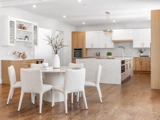 house with 5 bedroom, Newton MA ES103436467