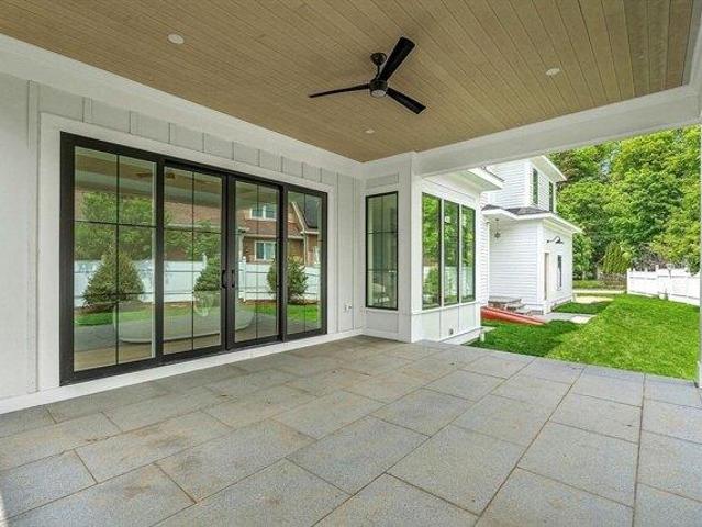 house with 5 bedroom, Newton MA ES103496178
