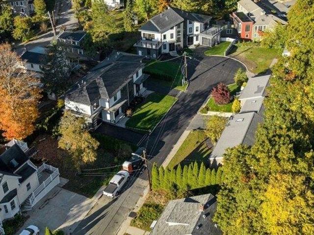 house with 5 bedroom, Newton MA ES104904132