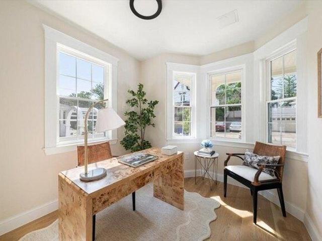 house with 5 bedroom, Newton MA ES104905392