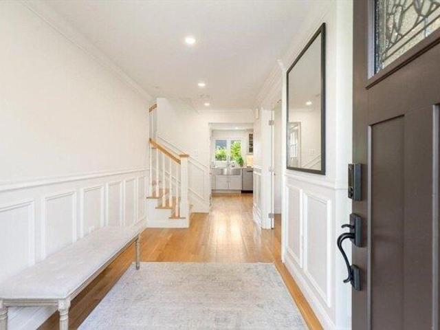 house with 5 bedroom, Newton MA ES105082664
