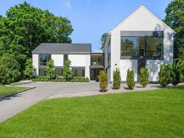 house with 5 bedroom, Newton MA ES105106381