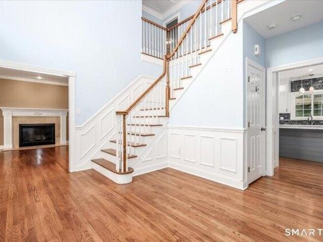 house with 5 bedroom, Newtown CT ES104113775