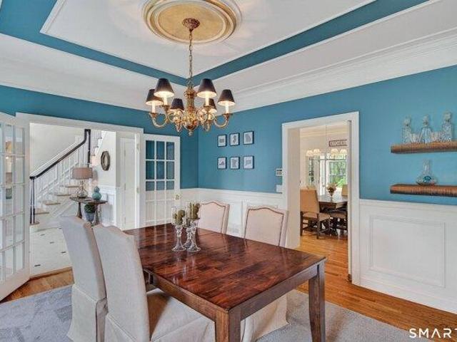 house with 5 bedroom, Newtown CT ES104921621