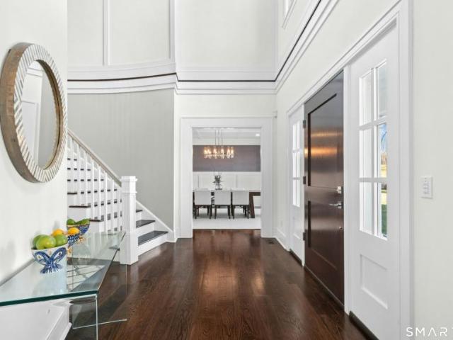 house with 5 bedroom, New Canaan CT DLS101882921