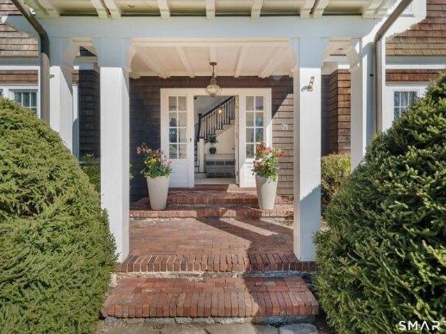 house with 5 bedroom, New Canaan CT DLS102317369