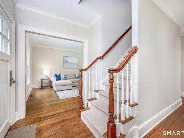 house with 5 bedroom, New Canaan CT ES104113752