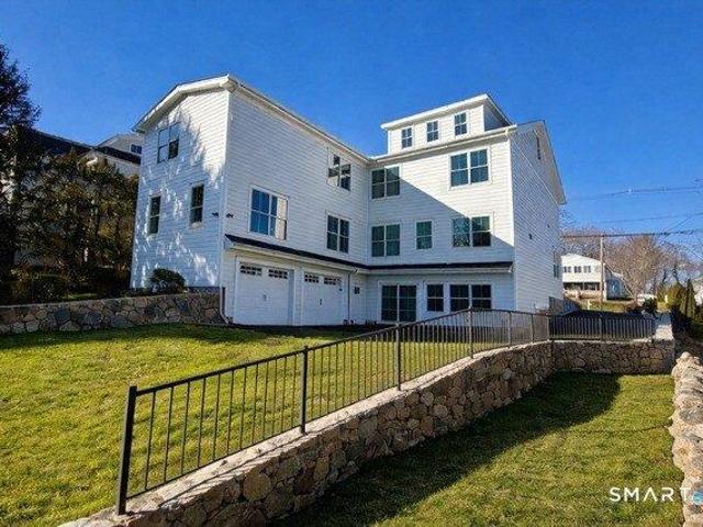 house with 5 bedroom, New Canaan CT ES104151670