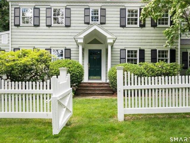 house with 5 bedroom, New Canaan CT ES104153387