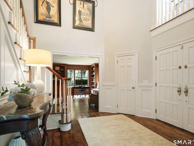 house with 5 bedroom, New Canaan CT ES104568527