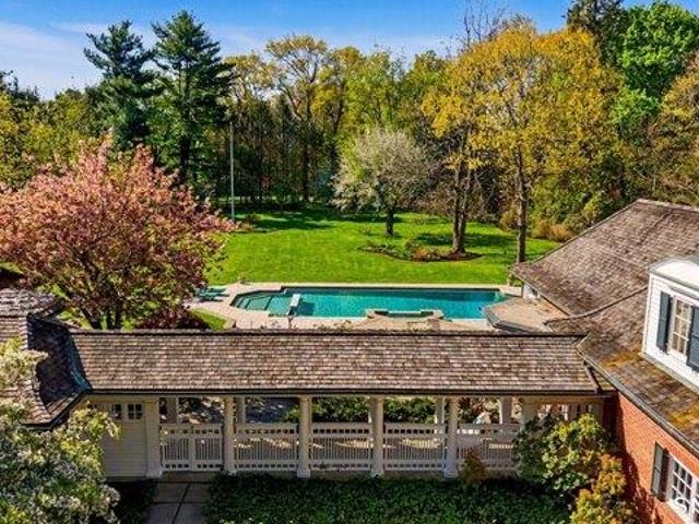 house with 5 bedroom, New Canaan CT ES104608078