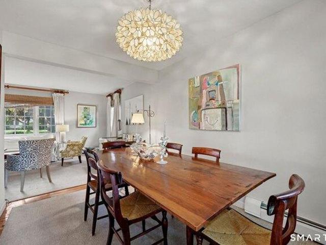 house with 5 bedroom, New Canaan CT ES105207359