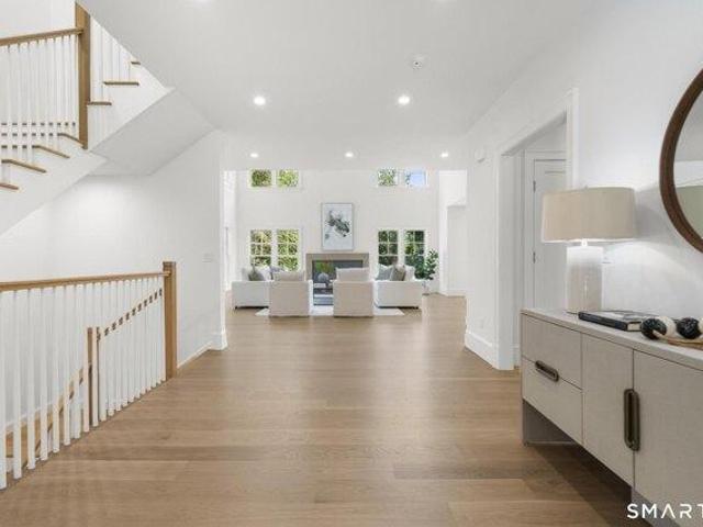house with 5 bedroom, New Canaan CT ES105202365
