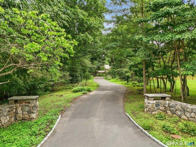 house with 5 bedroom, New Canaan CT ES105231945