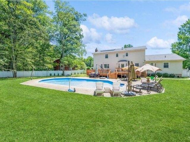 house with 5 bedroom, New City NY DLS102280739