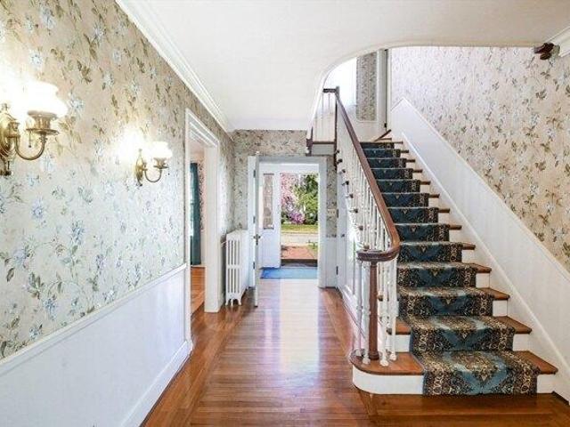 house with 5 bedroom, New Bedford MA DS102444703