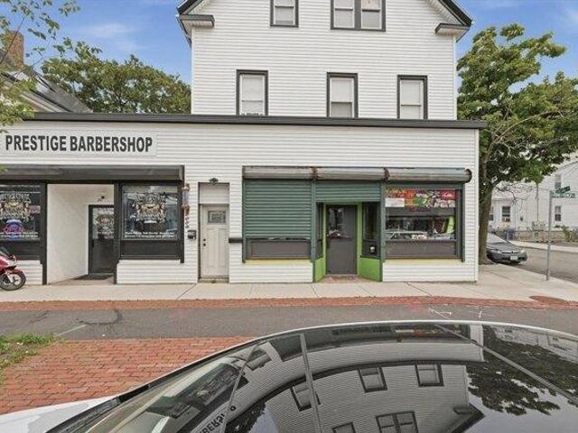 house with 5 bedroom, New Bedford MA ES104790434