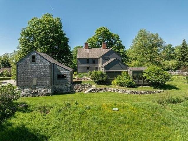 house with 5 bedroom, New Gloucester ME ES104849176
