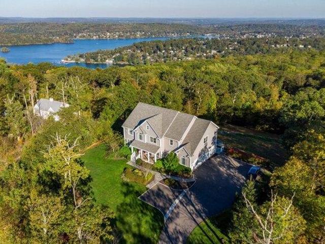 house with 5 bedroom, New Fairfield CT DS102442704