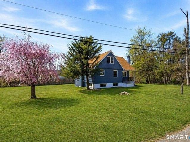 house with 5 bedroom, New Fairfield CT DS102479417