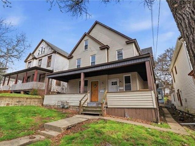 house with 5 bedroom, New Kensington PA ES104906260