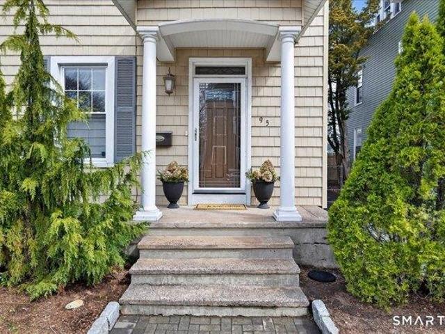 house with 5 bedroom, New Haven CT DLS101749221