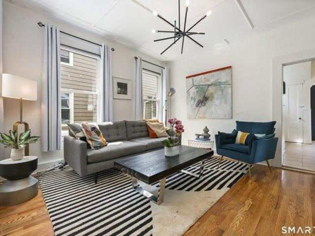 house with 5 bedroom, New Haven CT ES103158361