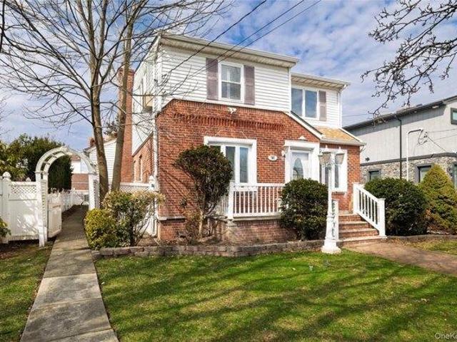house with 5 bedroom, New Hyde Park NY DS102562072