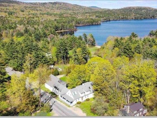 house with 5 bedroom, New London NH ES103019928