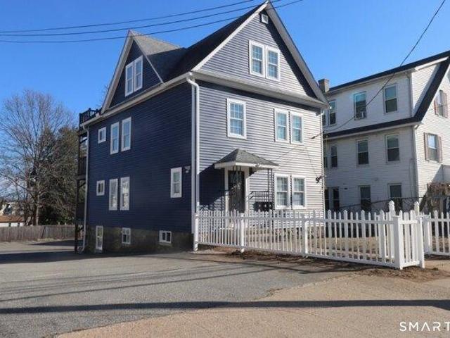 house with 5 bedroom, New London CT DS102029140