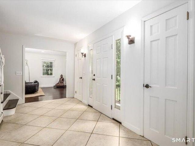 house with 5 bedroom, New Milford CT DS103435093