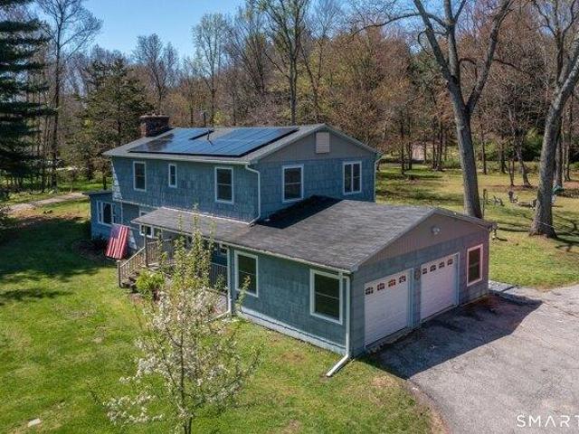 house with 5 bedroom, New Milford CT ES103665620