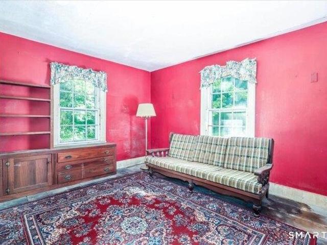 house with 5 bedroom, New Milford CT ES105113479