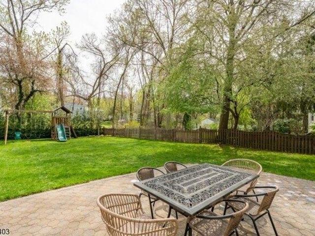 house with 5 bedroom, New Providence NJ DLS101657818