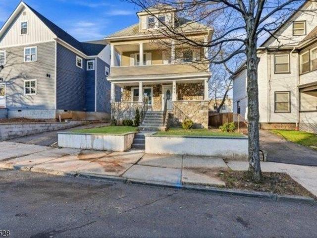 house with 5 bedroom, Newark NJ DLS101856141