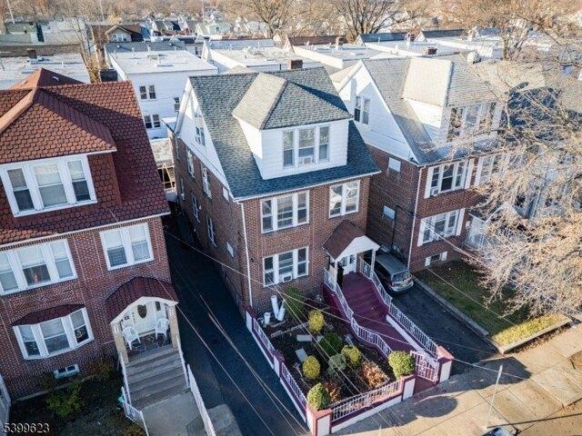 house with 5 bedroom, Newark NJ DLS102728756